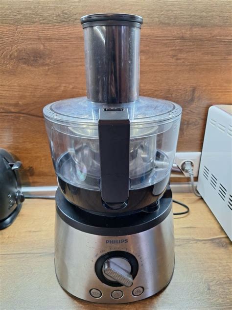 Продавам кухненски робот Филипс гр Варна Възраждане 3 • Olx Bg