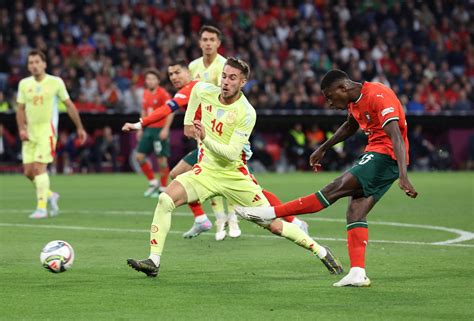 Nuno Mendes Is Currently The Best Left Back In The World