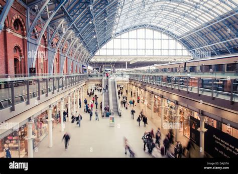 A View Of The Main Concourse At Kings Cross St Pancras International