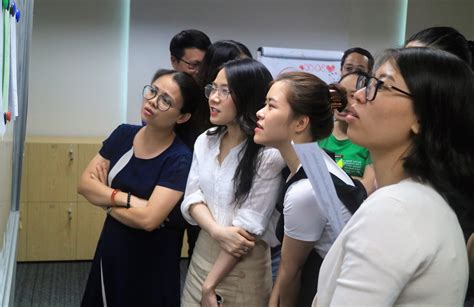 Todays Managers Need Data Analytics Coe