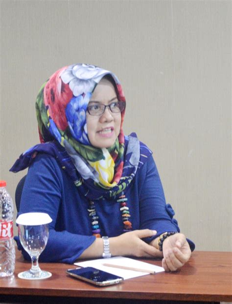 Pegiat Mitra Wacana - Mitra Wacana