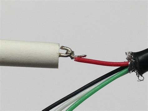 FET Tricks Build An Invisible Wii Sensor Bar For Your TV