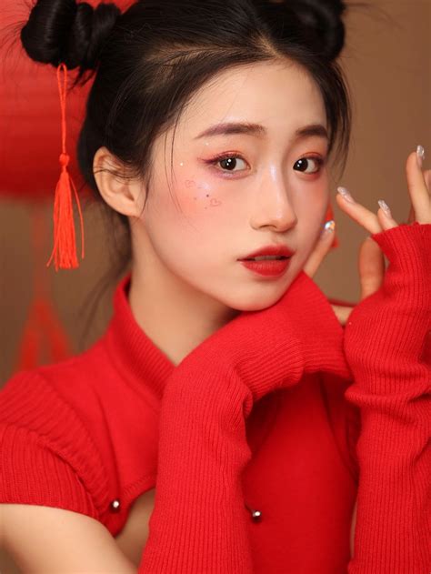 戴詩澐 新年快樂 恭喜發財 🐰🐰🐰 新年寫真 Facebook