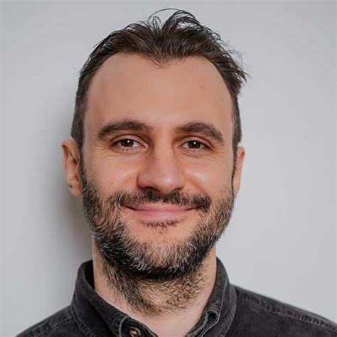 Danilo Mandić Davis Center