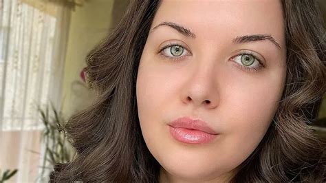 Веселка от Биг Брадър е доволна от килограмите си ето как е