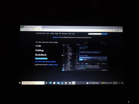 Om Ratnaparkhe On Linkedin I Tried To Replicate Vscode Landing Page