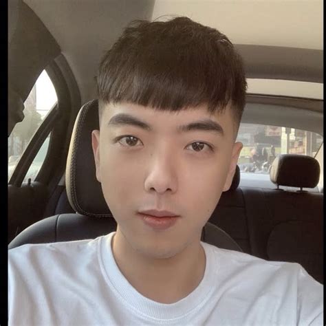 柳全 Liu Hsin Chuan Threads Say More
