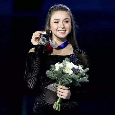 カミラ・ワリエワさんのインスタグラム写真 カミラ・ワリエワinstagram 「Красноярск Чемпионат России Всё позади и теперь