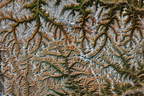 Fractal Patterns On The Surface Of The Earth Pictolic