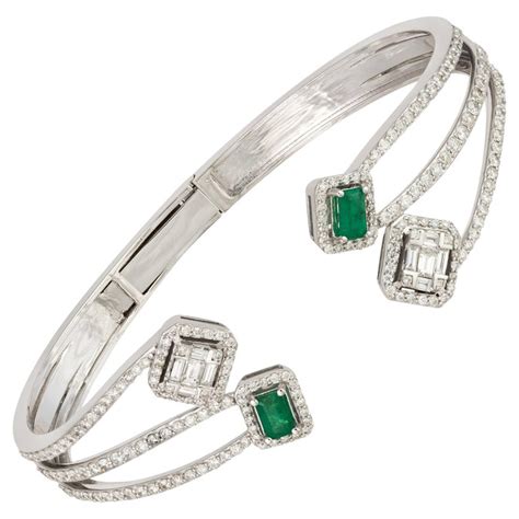 Unique White Gold 18k Emerald Bracelet Diamond For Her For Sale At 1stdibs