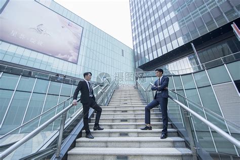高档商务环境里的商务人士高清图片下载 正版图片500690074 摄图网
