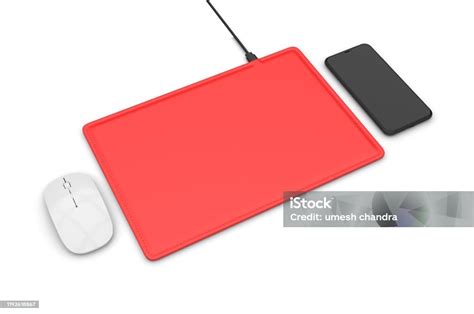 브랜딩 또는 디자인 프레젠테이션을 위한 컴퓨터 마우스가 있는 빈 무선 충전 마우스 패드 3d 렌더링 그림입니다 0명에 대한 스톡 사진 및 기타 이미지 Istock