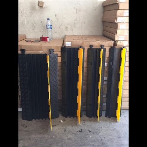 Jual CABLE PROTECTOR PLASTIC oleh PT. Yanmaris Mitra Sarana