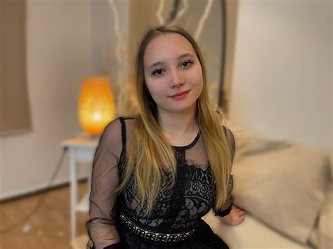 Debimoore Free Live Webcam Show And Xxx Chat Xhamsterlive