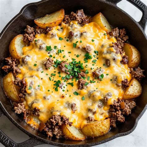 Easy Cheesy Ground Beef And Potato Skillet Dinnerbymom