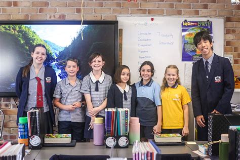 Primaries Compete In Spelling Bee Mueller Connect