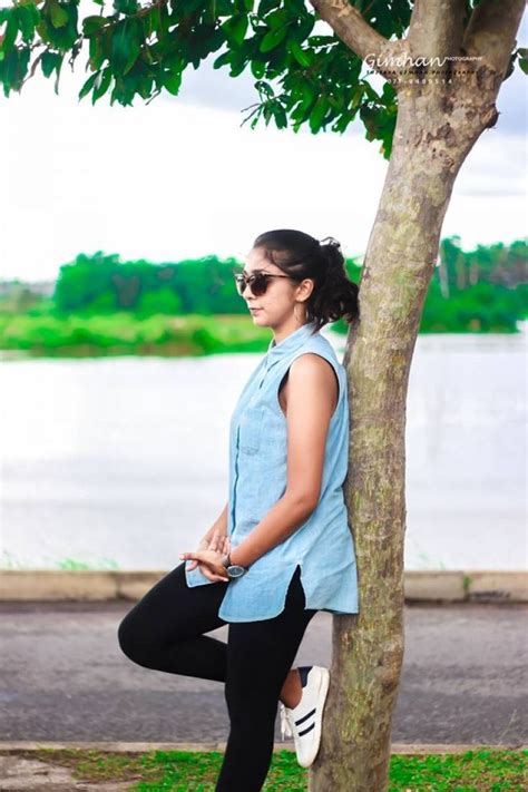 3 Hot Sexy Sachini Nipunsala Bikini Pics