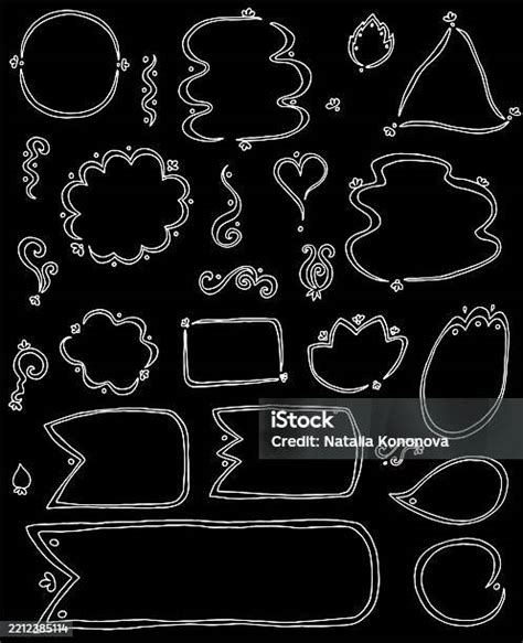 검은 배경에 흰색 곡선과 식물 요소가있는 귀여운 손으로 그린 라벨 프레임 세트 리본 모양 둥근 모양 삼각형 꽃 모양 물결 모양 0명에 대한 스톡 벡터 아트 및 기타 이미지