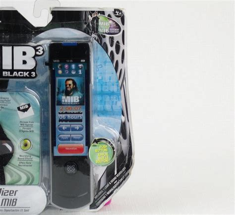 Mib 3 Men In Black 3 Neuralizer In Package Flashing Light And Sounds