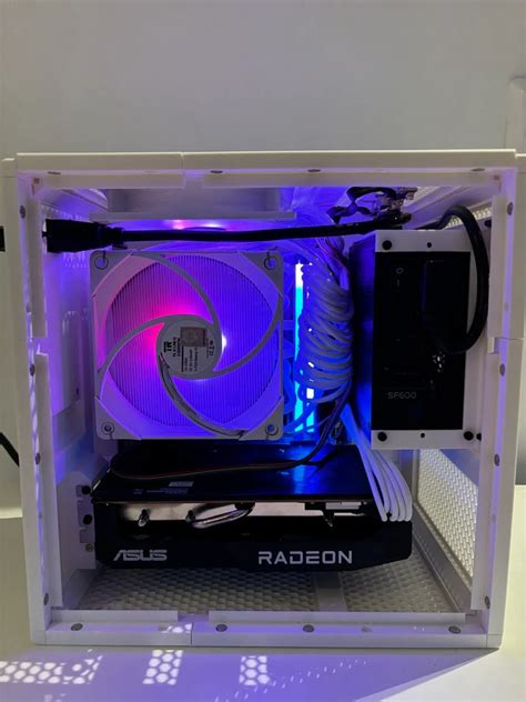 紧凑型 Mini Itx 电脑机箱 来自 Waagbo Makerworld