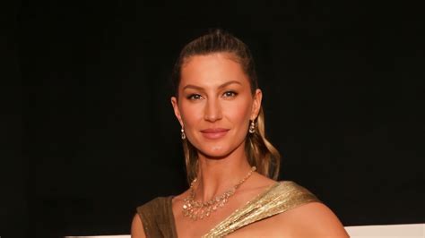 Gisele Bündchen Looks Unrecognizable On First Magazine Cover Since Tom