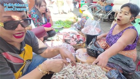 ကျနေထိုးတဲ့ ကြည်မြင်တိုင်ညစျေးတန်း အနောက်ဖက်တန်းမှာ ဘာတွေဝယ်ကျမှာလဲ