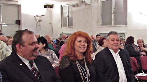 Илияна Йотова Трябва да сме непримирими към ксенофобията и езика на омразата Новини бг