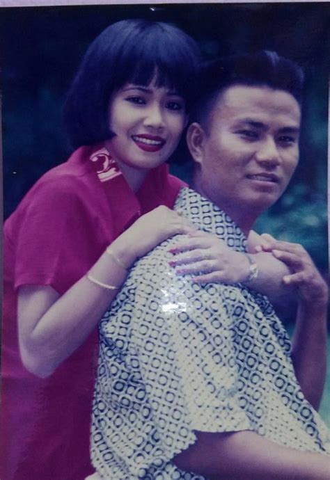 အိမ်ထောင်သက်တမ်း နှစ် ၂၀ ပြည့်သွားပြီဖြစ်တဲ့ သရုပ်ဆောင်မျိုးမျိုးခိုင်တို့စုံတွဲ Myanmarload