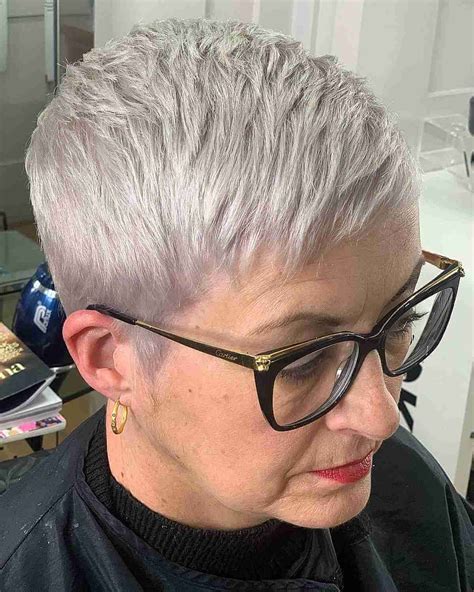 31 Trendiest Pixie Haircuts For Women Over 50 Artofit