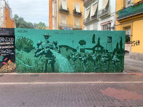 how to center content with css flexbox and css grid