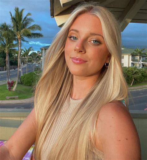 How Youtuber Annabelle Ham Refused To Let Struggle With Epilepsy Control Her Life Before Tragic