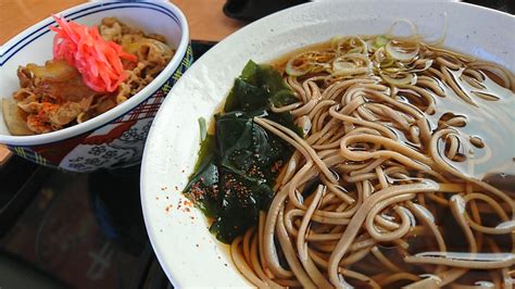 甲府市上町 アタマの大盛り 甲州b級グルメ