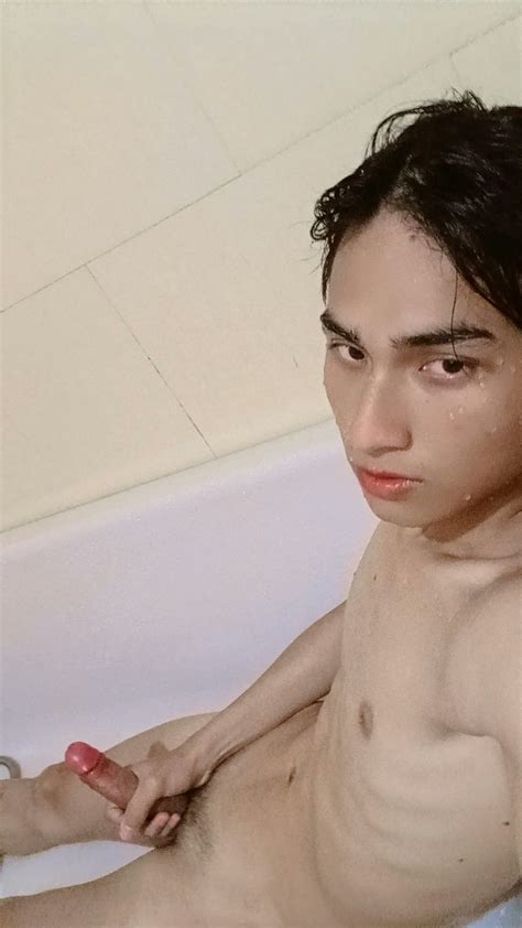 Nguyen Tran Nhat Tan Photo 2