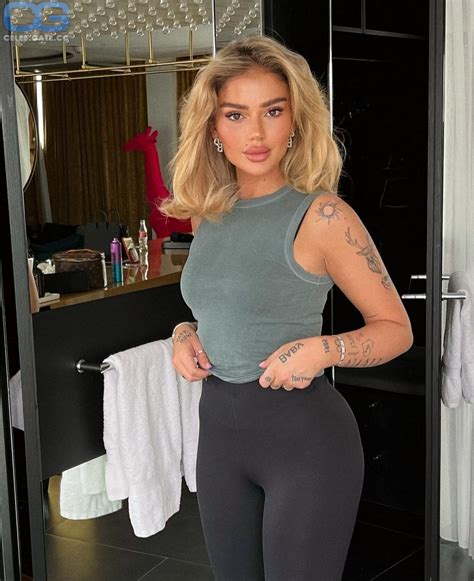 Loredana Zefi Nackt Nacktbilder Playbabe Nacktfotos Fakes Oben Ohne