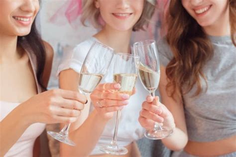 Фотограф на свято Професійна фотозйомка та ретуш