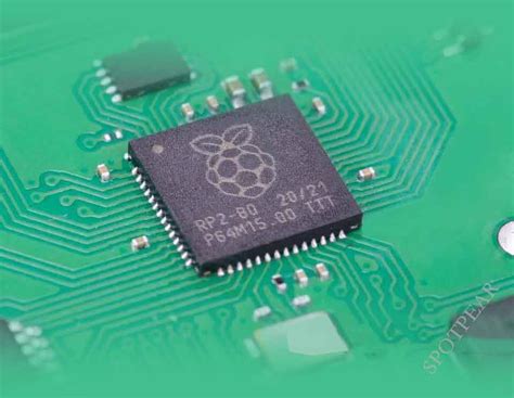 树莓派与乐高强强联合扩展板raspberry Pi Build Hat