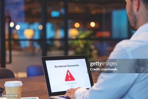 156 No Internet Screen Stock Photos, High-Res Pictures, and Images ...
