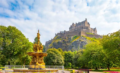 Tourist Destination Edinburgh