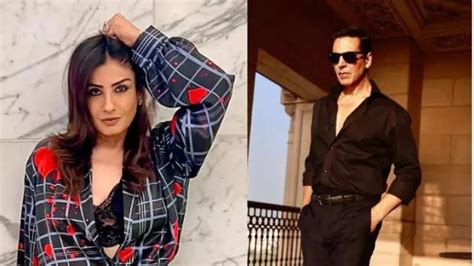 Akshay Kumar Raveena Tandon Sit Together At An Event Netizens Call