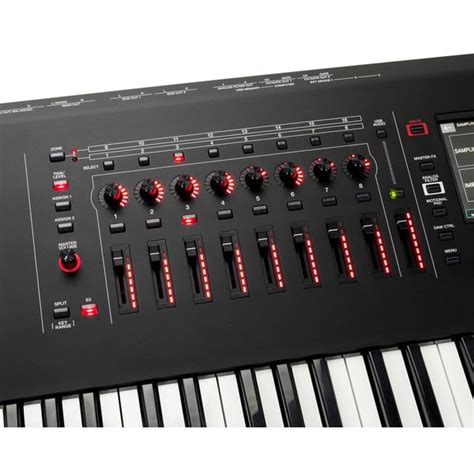 Roland Fantom 7 Ex Thomann Uk