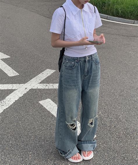 anyonemore 애니원모어 실시간 인기 스타일 바나 빈티지 데님 와이드 팬츠 온더룩