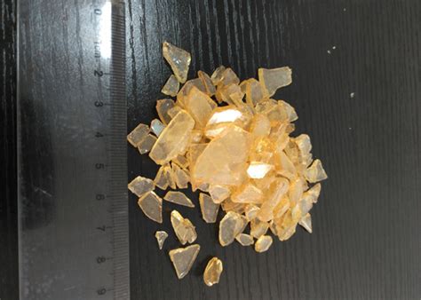 Long Flow Phenol Formaldehyde Resinflake For Impregnating Glass