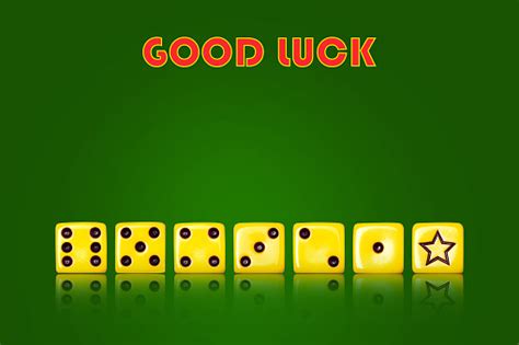 녹색 배경에 노란색 주사위 놀이 말 행운을 빕니다 공간을 복사합니다 도박 포커 보드 게임 가능성에 대한 스톡 사진 및 기타 이미지 Istock