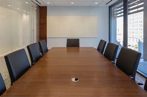 conference tables and spaces roomi group