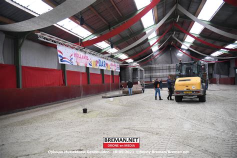 Opbouw Hollandsmuziekfeest In De Manege Genemuiden