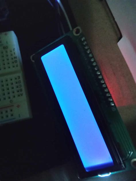 Vending Machine Project Lcd Blinking And Lower Contrast When Plugged Out Of The Computer But