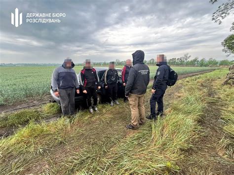 Заробляли на ухилянтах понад 80 тис доларів на місяць на Одещині викрили правоохоронця та його