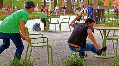 Pulling Pranks Que Es At Sara Gosman Blog