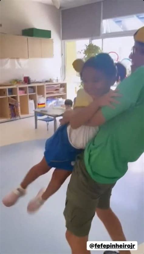 Ticiane Pinheiro Mostra Sua Beb Com Seu Irm O Especial Amor