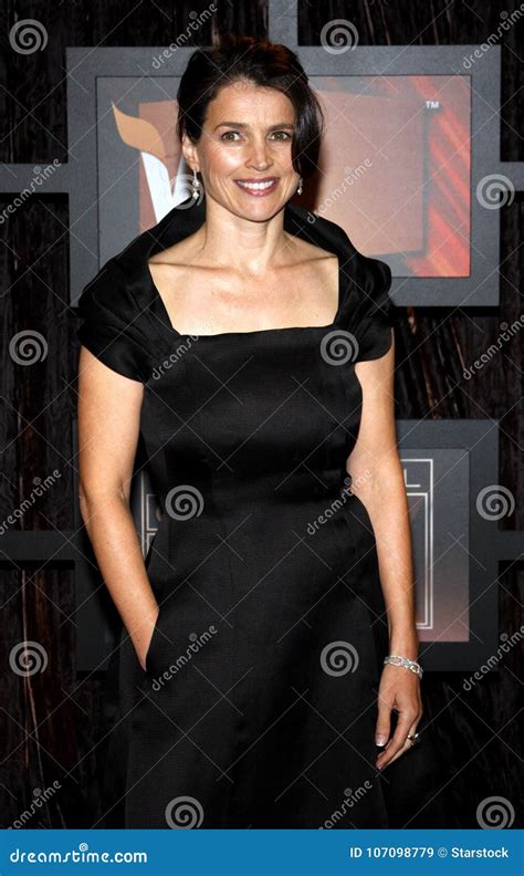 Julia Ormond Imagem De Stock Editorial Imagem De Entretenimento 107098779